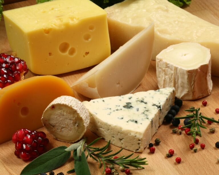 A Guide to Different Types of Cheese and Their Culinary Uses | Cosmo ...