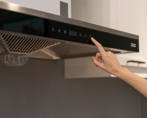 Range Hood Height: Finding the Perfect Installation Height | Cosmo ...