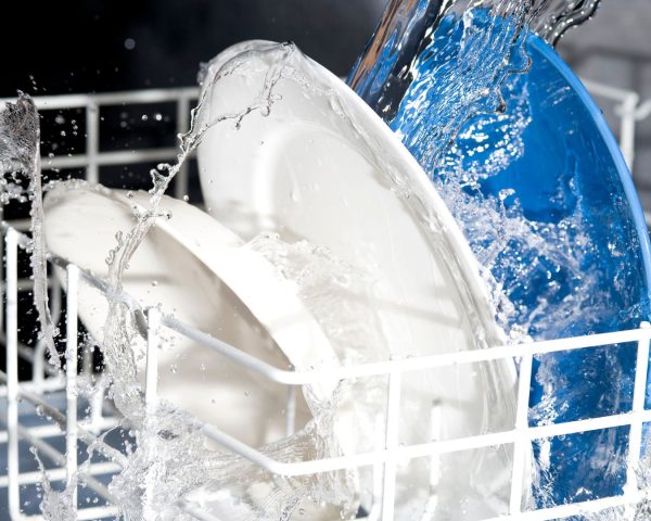 Effective Dishwashing Techniques: Master the Art of Dishwashing | Cosmo ...