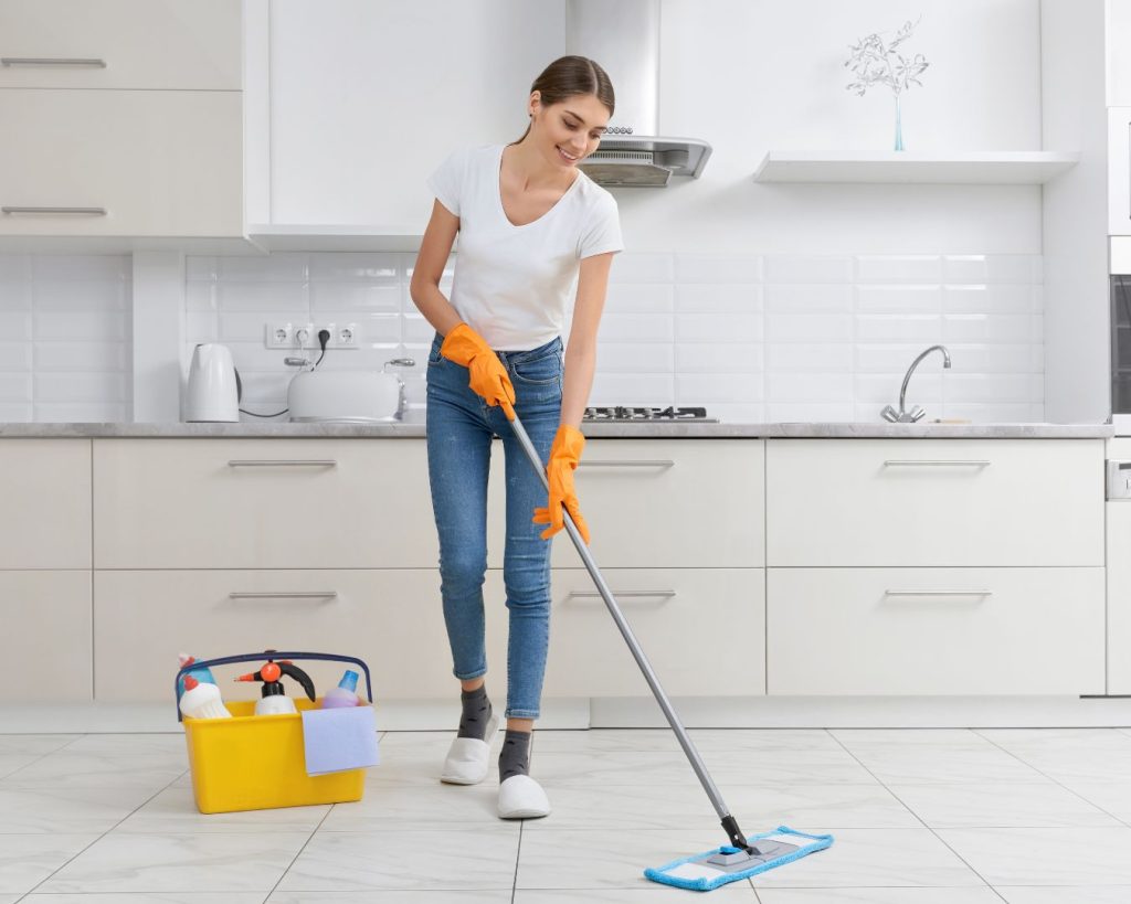 The Ultimate Guide to Cleaning Kitchen Floors: Tips for a Sparkling ...